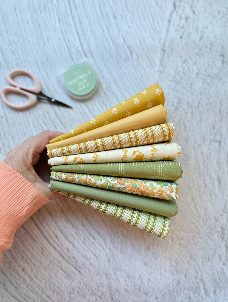 Pipers Creek - Curated 8 Fat Quarter Bundle – Scribbly Gum Quilt Co